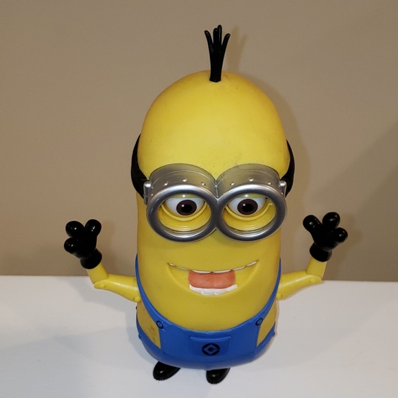 Toys | Minion Timused Despicable Me Talking Minion | Poshmark